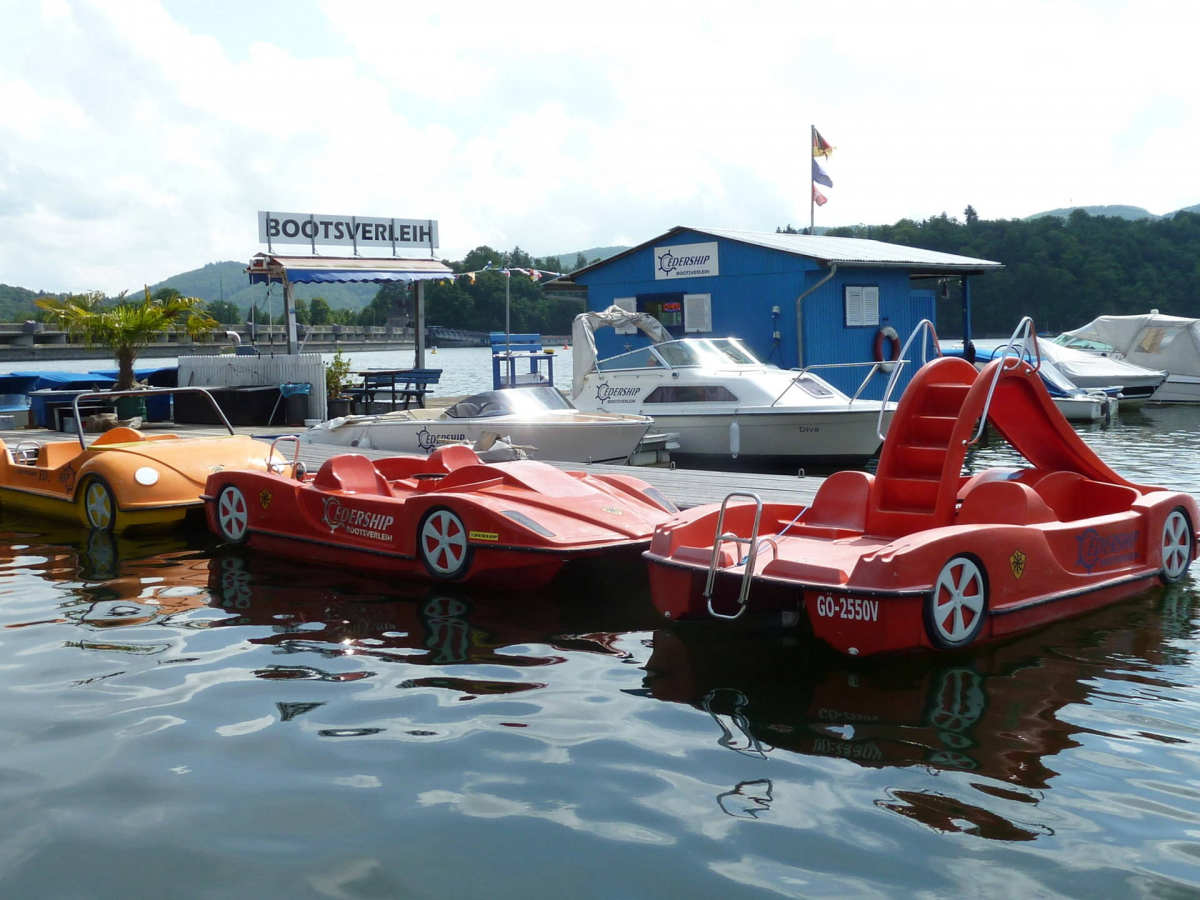 Tretboot "Beetle" | Bootsverleih Edership